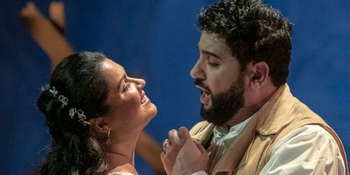 Anna Netrebko déprogrammée : La soprano obtient gain de cause face au ...